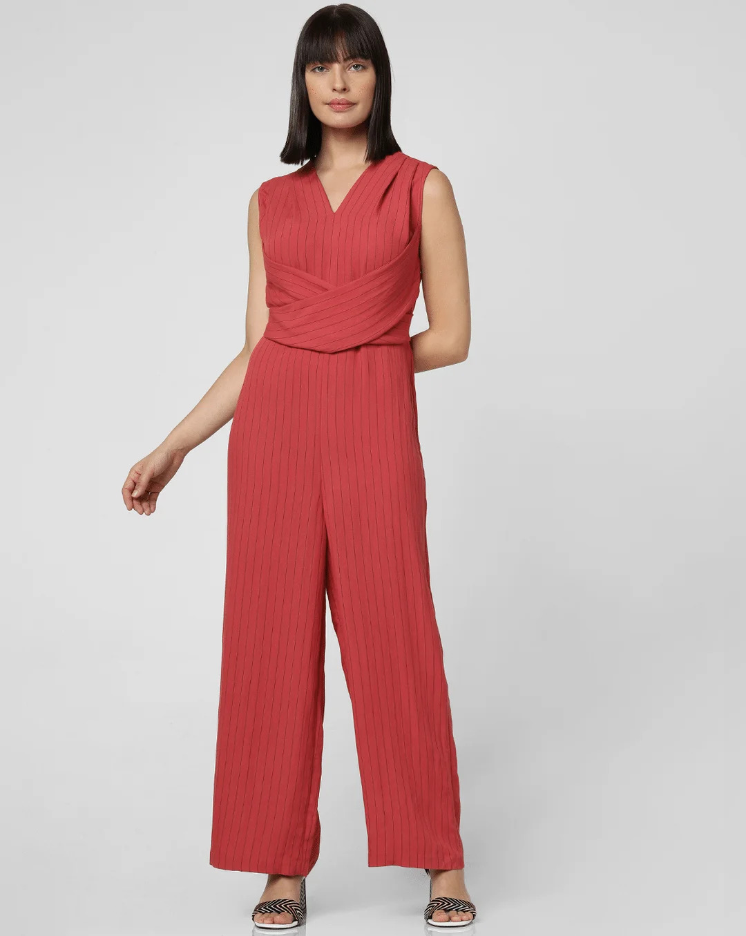 Jumpsuit Trends: The Latest Designs and Patterns for Fashion-Forward ...